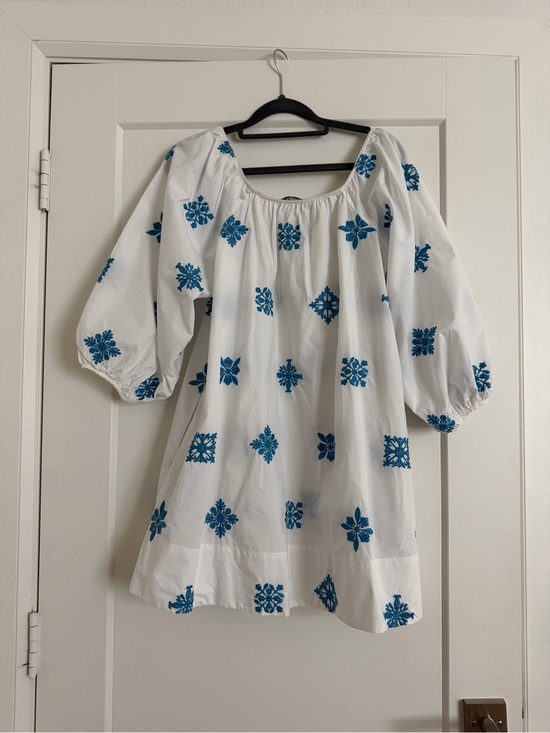 Ciao Lucia | Dresses | Ciao Lucia White Mini Dress With Teal Blue ...